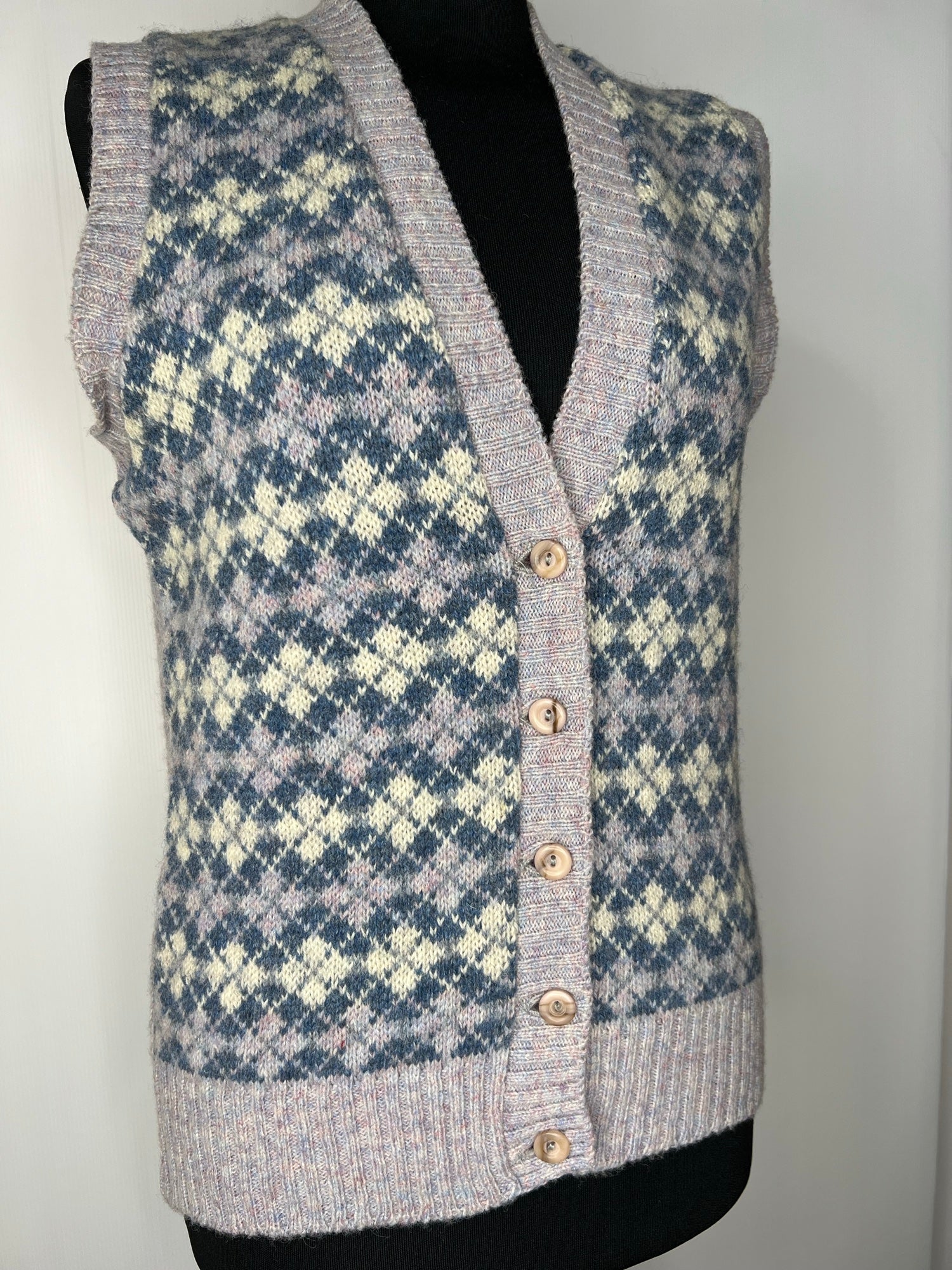 Vintage 1970s Diamond Knitted Wool Tank Top in Lilac and Blue by ...